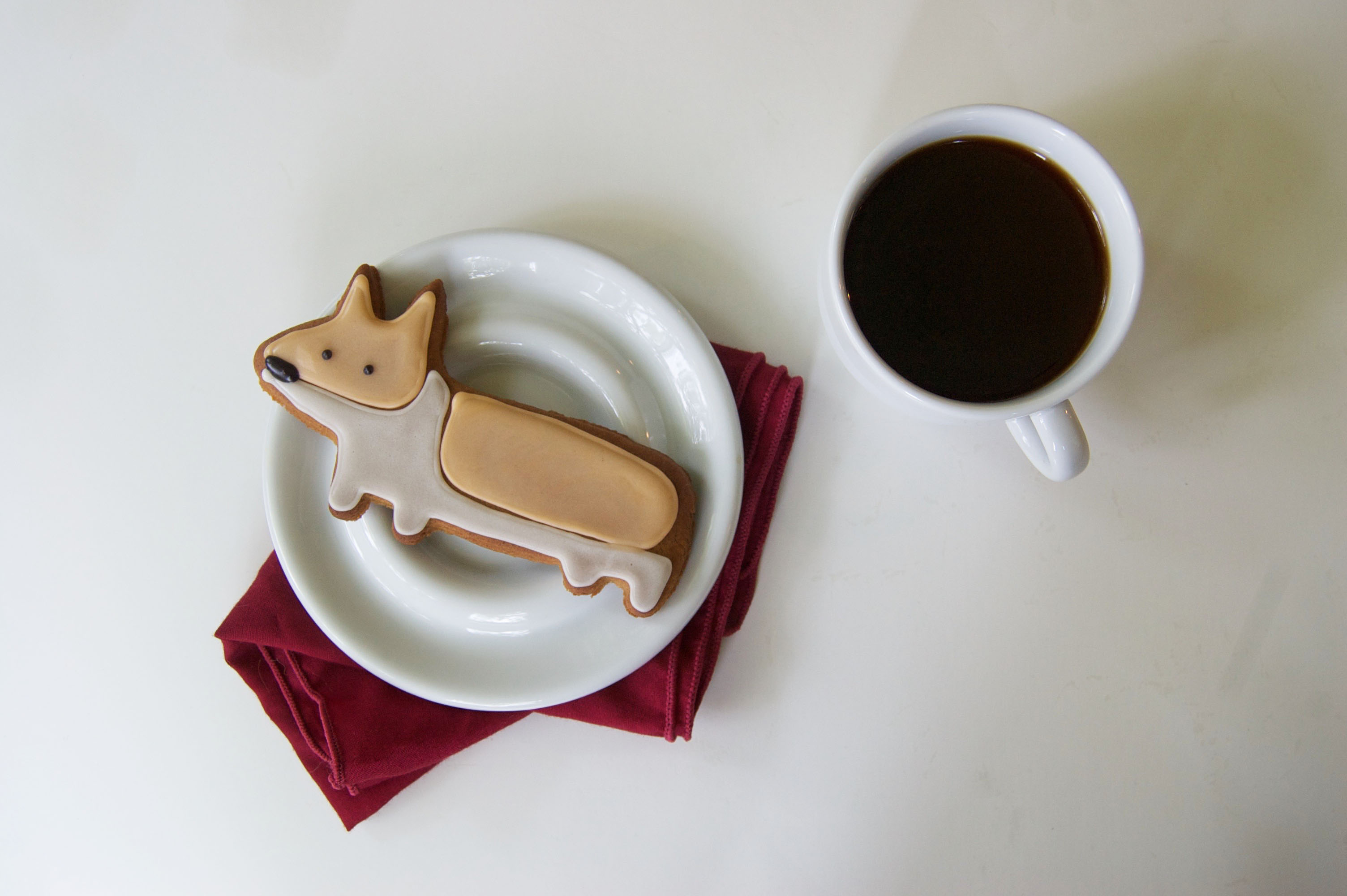 gingerbread corgi cookies – LENA'S LUNCHBOX